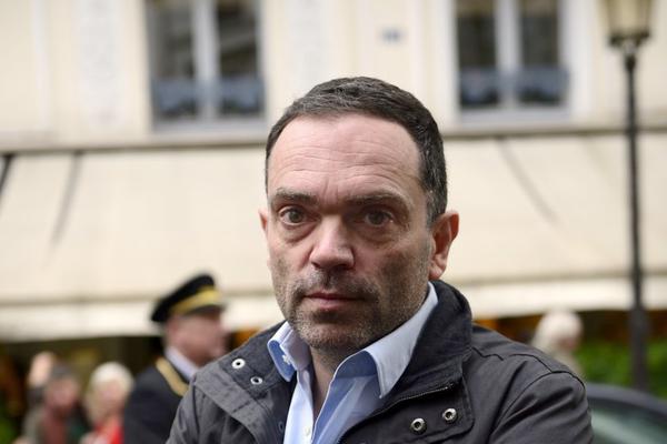 Yann Moix se confie sur son homosexualité et son envie de paternité