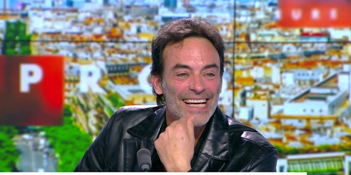 Alain Delon, son traitement remplacé par jus de fruits, Anthony riposte ...