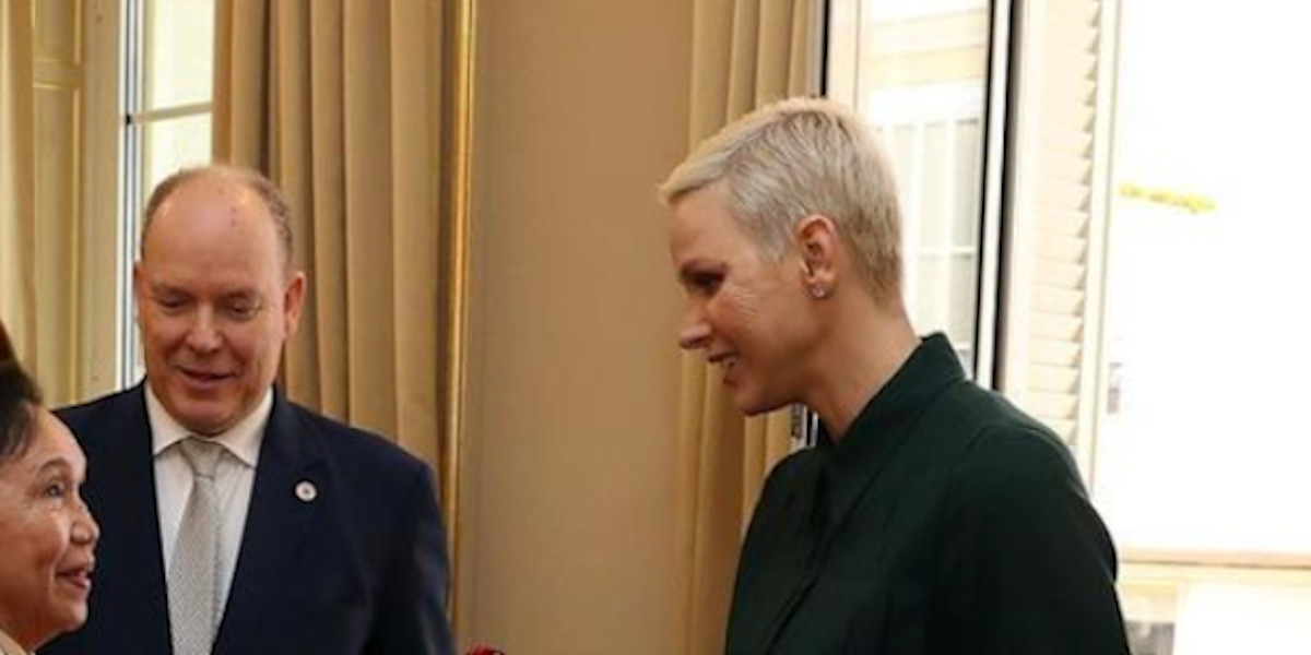 Charlène de Monaco crispée à la Croix Rouge, « malaise » après une ...