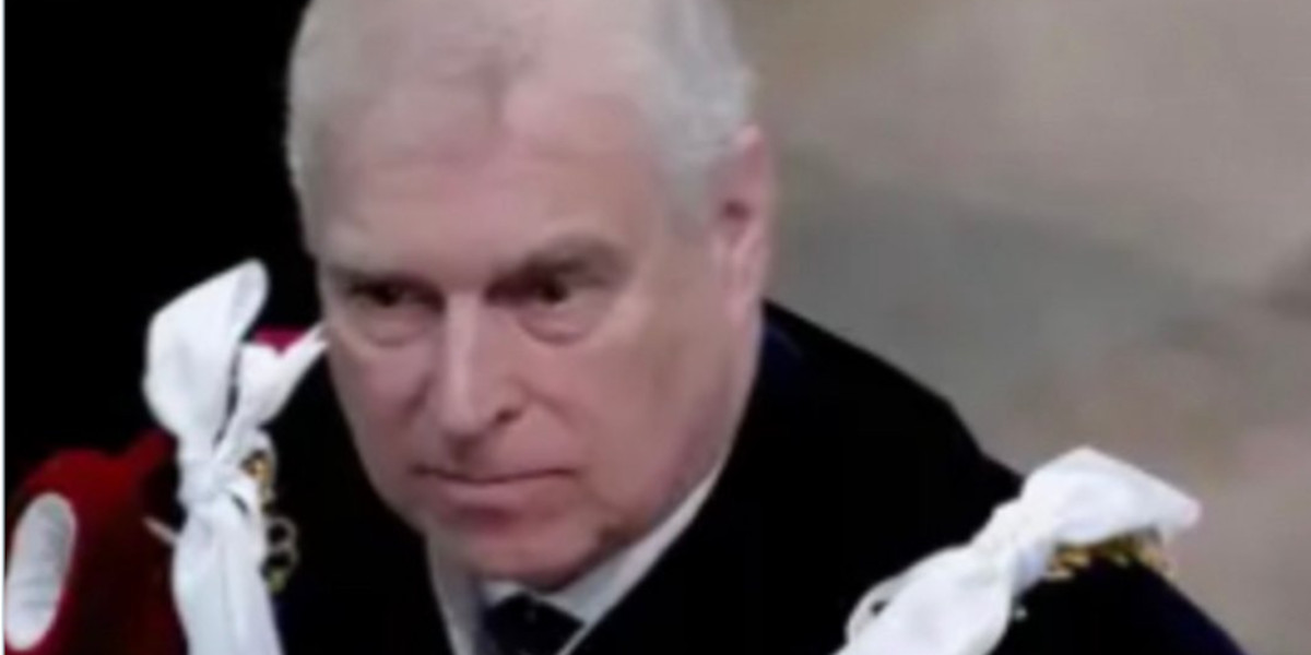 Charles III sous le choc : La vidéo intime du Prince Andrew bientôt diffusée