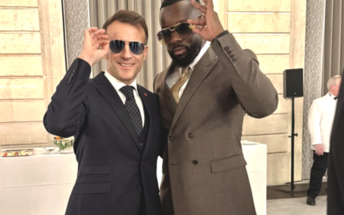 Emmanuel Macron : La photo avec Gims divise chez Cyril Hanouna
