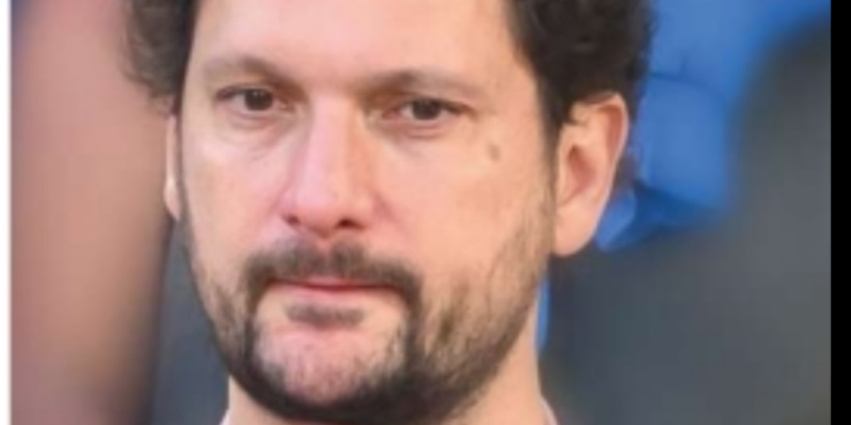 Eric Antoine : Enfance difficile et traumatismes révélés