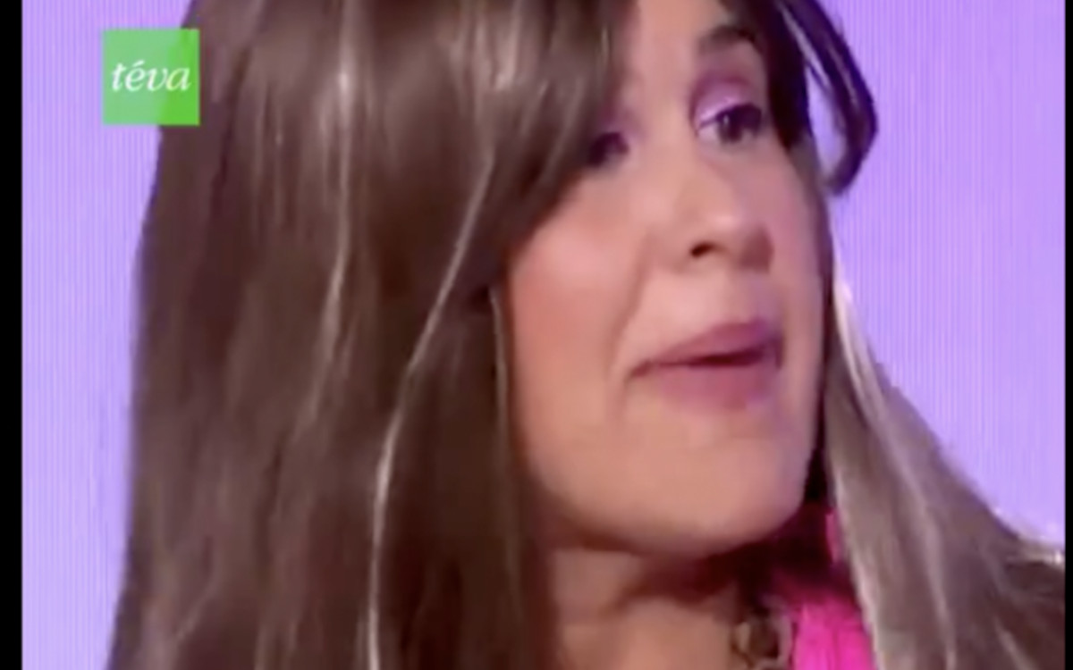 Gros Malaise pour Jérémy Frérot ! L'humoriste Antonia le drague ...