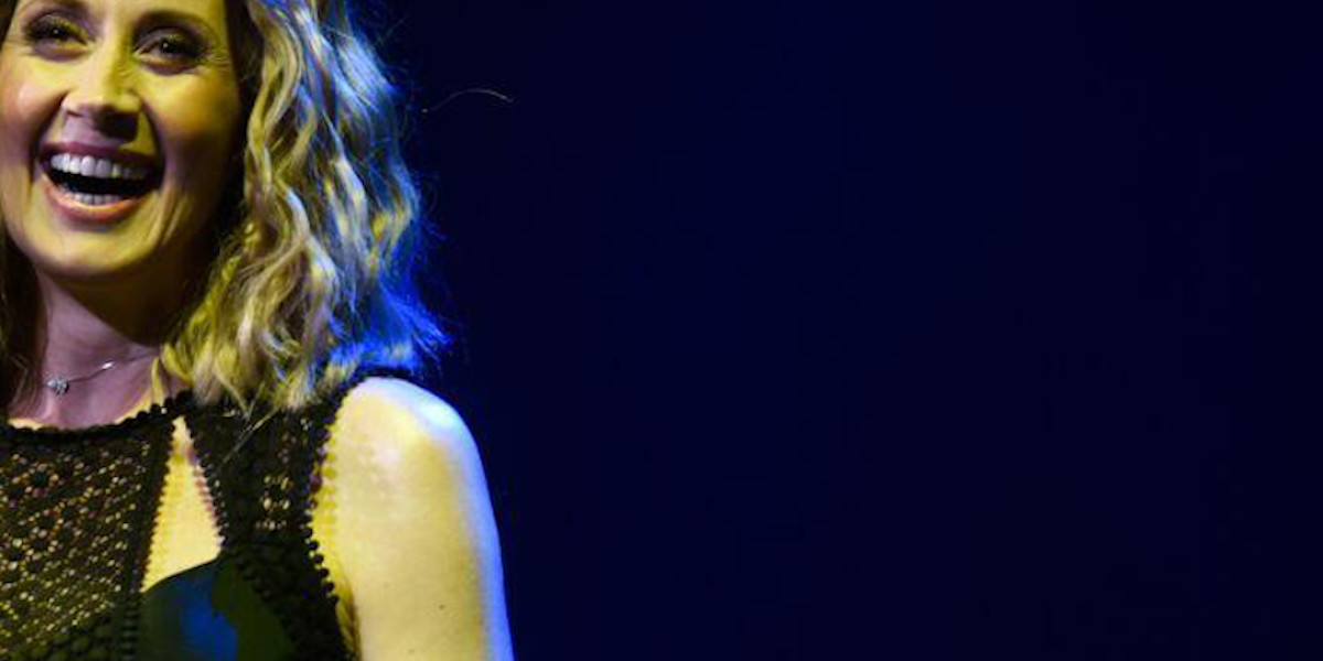 « Elle vient d’une famille stable » : Lara Fabian donne son avis cash ...