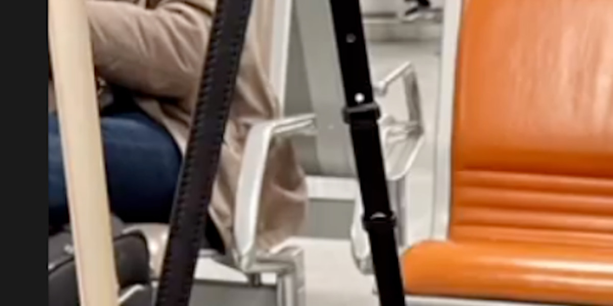 Kelly Vedovelli en fuite de Paris - pied de nez à Cyril Hanouna ...